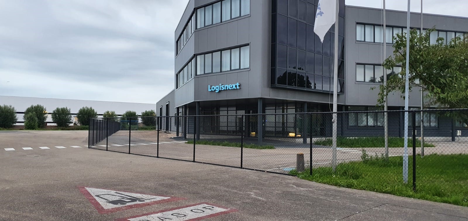 Corporate | Logisnext Europe